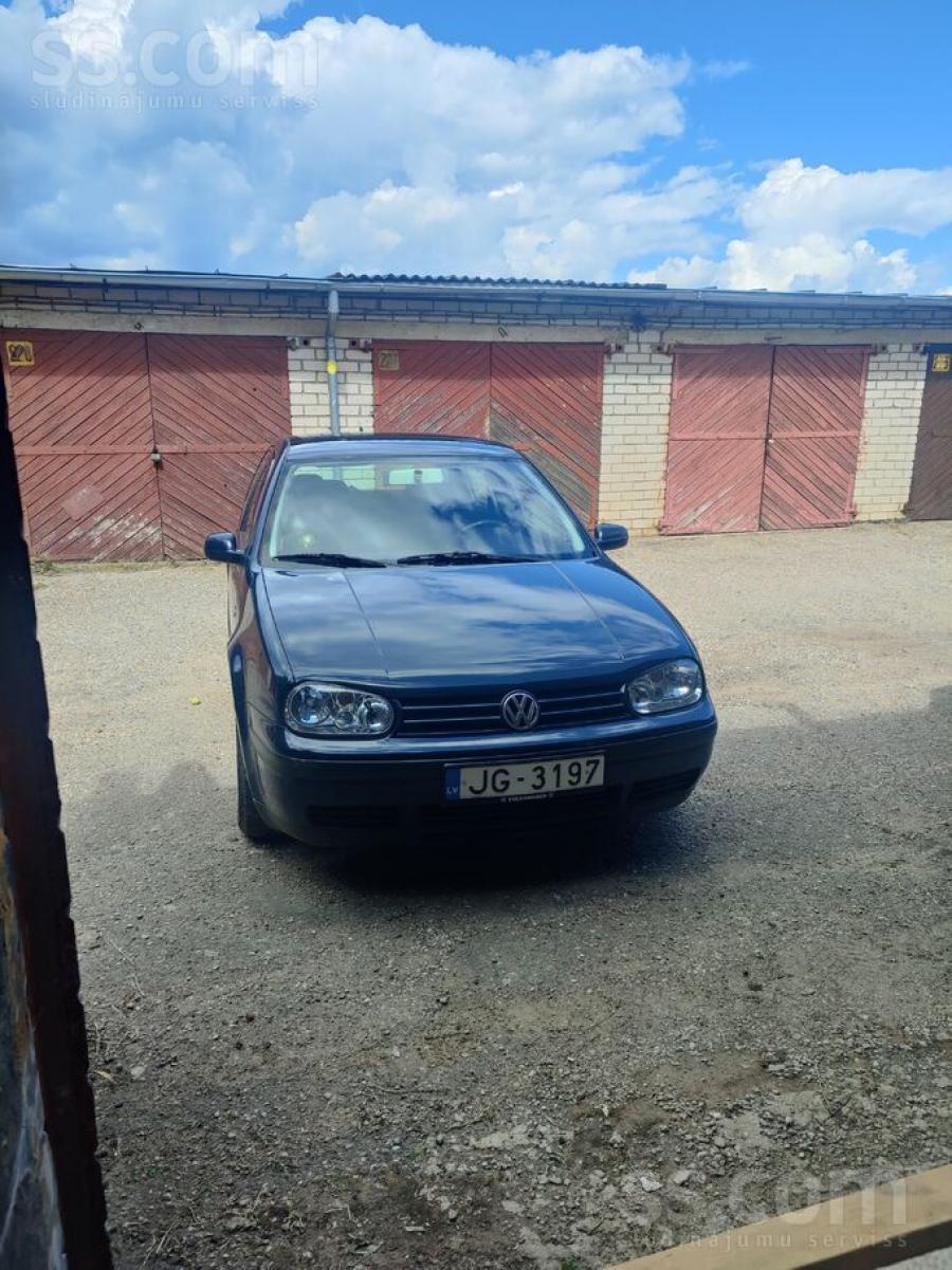 Zils Volkswagen Golf 1999 Jelgava, ar dzinēja tilpumu 1.90 L un nobraukumu 257 tūkst. km par 2000 €, foto 10 vietnē AUTOMOTO.COM.LV