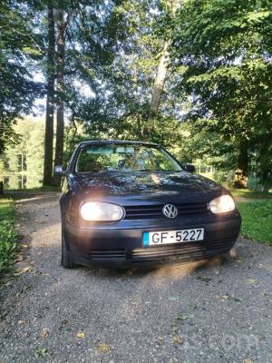 Blue Volkswagen Golf 1999 in Aluksne, with an engine capacity of 1.90 L and mileage of 324 thousand km for 1000 €, photo 5 on AUTOMOTO.COM.LV