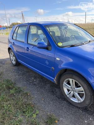 Zils Volkswagen Golf 1999 Viļņa, ar dzinēja tilpumu 1.90 L un nobraukumu 257 tūkst. km par 1100 €, foto 5 vietnē AUTOMOTO.COM.LV