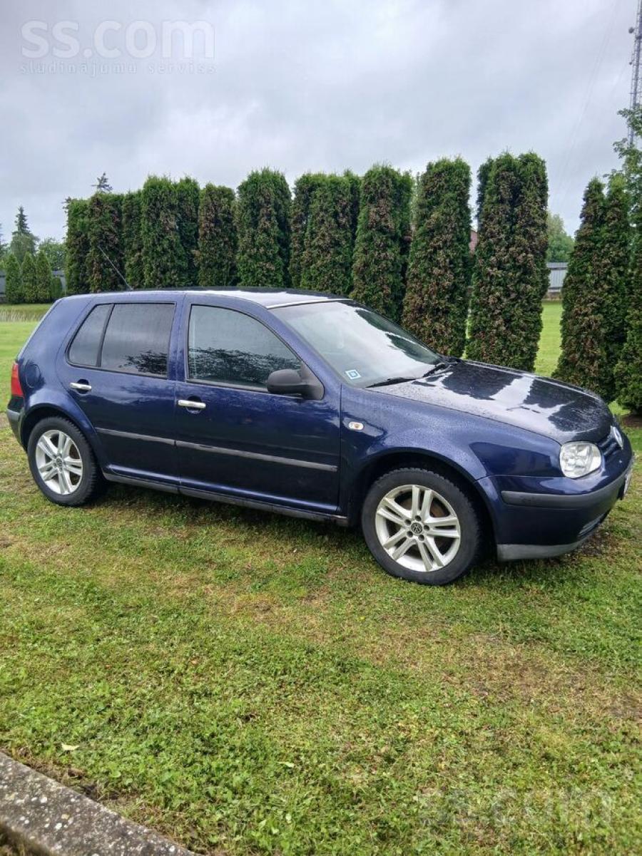 Blue Volkswagen Golf 2000 in Bauska, with an engine capacity of 1.90 L and mileage of 273 thousand km for 2650 €, photo 1 on AUTOMOTO.COM.LV