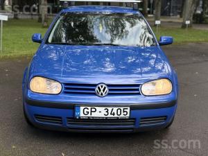 Blue Volkswagen Golf 2000 in Jelgava, with an engine capacity of 1.60 L and mileage of 295 thousand km for 1380 €, photo 12 on AUTOMOTO.COM.LV