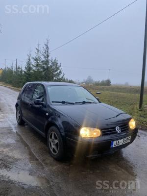 Blue Volkswagen Golf 2000 in Rezekne, with an engine capacity of 1.90 L and mileage of 475 thousand km for 850 €, photo 2 on AUTOMOTO.COM.LV