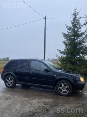 Blue Volkswagen Golf 2000 in Rezekne, with an engine capacity of 1.90 L and mileage of 475 thousand km for 850 €, photo 3 on AUTOMOTO.COM.LV