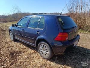 Blue Volkswagen Golf 2000 in Kaunas, with an engine capacity of 1.40 L and mileage of 157 thousand km for 1200 €, photo 4 on AUTOMOTO.COM.LV