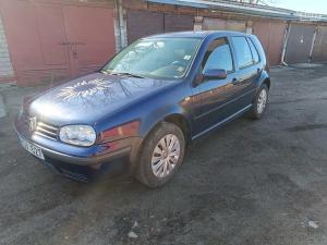 Blue Volkswagen Golf 2000 in Kaunas, with an engine capacity of 1.40 L and mileage of 157 thousand km for 1200 €, photo 6 on AUTOMOTO.COM.LV