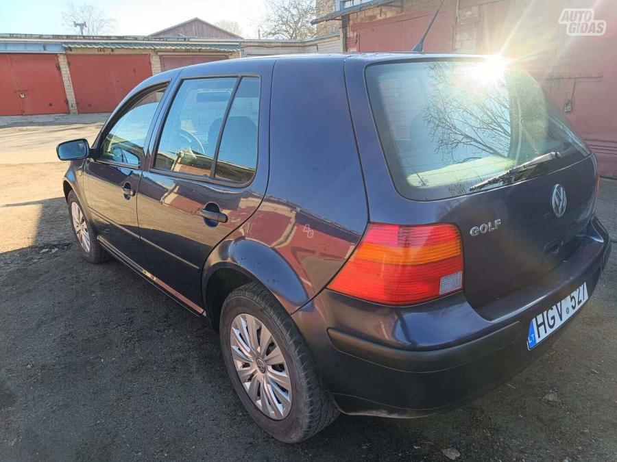 Blue Volkswagen Golf 2000 in Kaunas, with an engine capacity of 1.40 L and mileage of 157 thousand km for 1200 €, photo 12 on AUTOMOTO.COM.LV