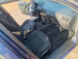 Blue Volkswagen Golf 2000 in Kaunas, with an engine capacity of 1.40 L and mileage of 157 thousand km for 1200 €, photo 15 on AUTOMOTO.COM.LV