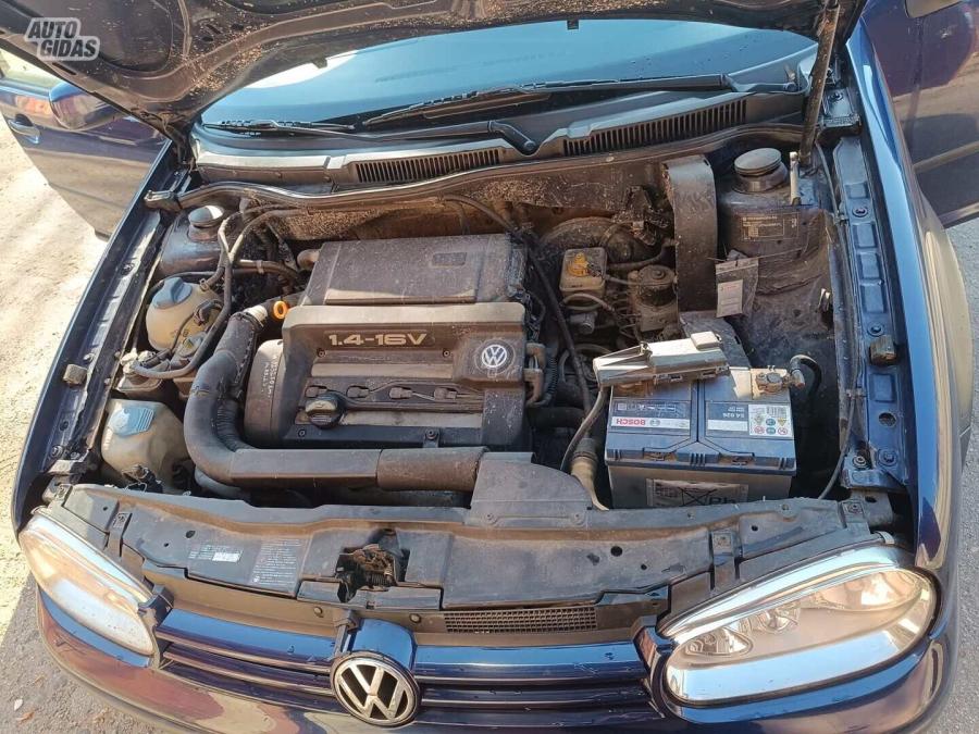 Blue Volkswagen Golf 2000 in Kaunas, with an engine capacity of 1.40 L and mileage of 157 thousand km for 1200 €, photo 19 on AUTOMOTO.COM.LV