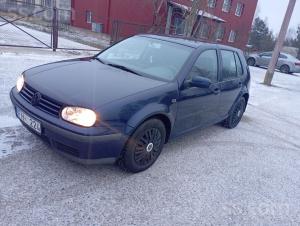 Zils Volkswagen Golf 2000 Cēsis, ar dzinēja tilpumu 1.90 L un nobraukumu 315 tūkst. km par 1850 €, foto 5 vietnē AUTOMOTO.COM.LV