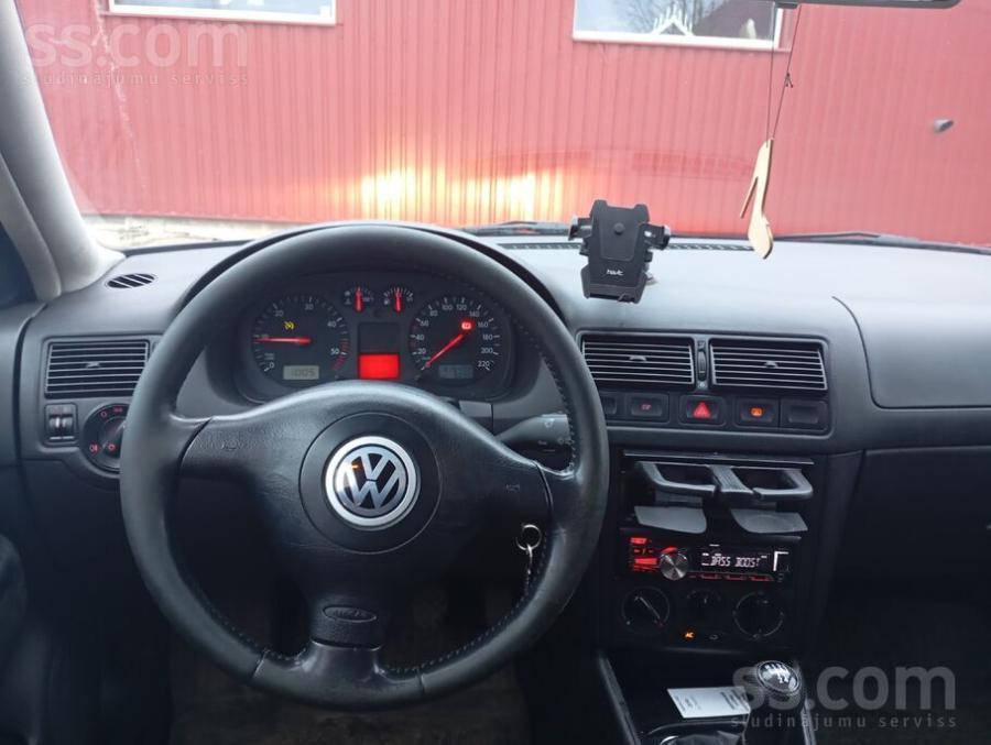 Zils Volkswagen Golf 2000 Cēsis, ar dzinēja tilpumu 1.90 L un nobraukumu 315 tūkst. km par 1850 €, foto 11 vietnē AUTOMOTO.COM.LV