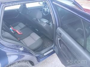 Zils Volkswagen Golf 2000 Cēsis, ar dzinēja tilpumu 1.90 L un nobraukumu 315 tūkst. km par 1850 €, foto 13 vietnē AUTOMOTO.COM.LV