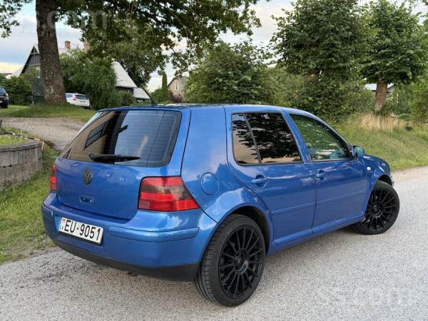 Blue Volkswagen Golf 2000 in Valmiera, with an engine capacity of 1.90 L and mileage of 284 thousand km for 1700 €, photo 2 on AUTOMOTO.COM.LV