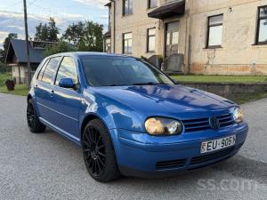 Blue Volkswagen Golf 2000 in Valmiera, with an engine capacity of 1.90 L and mileage of 284 thousand km for 1700 €, photo 6 on AUTOMOTO.COM.LV