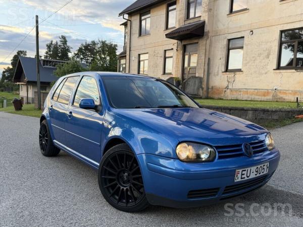 Blue Volkswagen Golf 2000 in Valmiera, with an engine capacity of 1.90 L and mileage of 284 thousand km for 1700 €, photo 6 on AUTOMOTO.COM.LV
