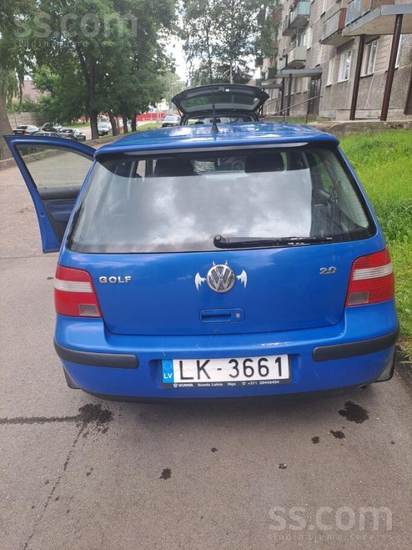 Синий Фольксваген Гольф 2000 в Даугавпилс, объемом двигателя 2.00 л и пробегом 272 тыс. км за 1300 €, фото 3 на AUTOMOTO.COM.LV