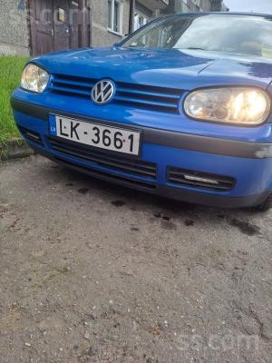 Zils Volkswagen Golf 2000 Daugavpils, ar dzinēja tilpumu 2.00 L un nobraukumu 272 tūkst. km par 1300 €, foto 11 vietnē AUTOMOTO.COM.LV