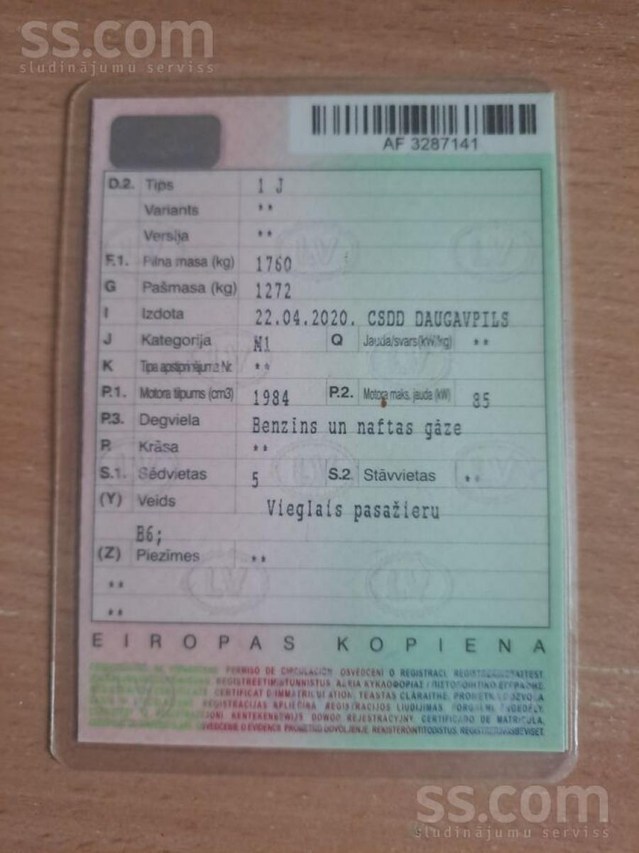 Zils Volkswagen Golf 2000 Daugavpils, ar dzinēja tilpumu 2.00 L un nobraukumu 272 tūkst. km par 1300 €, foto 12 vietnē AUTOMOTO.COM.LV
