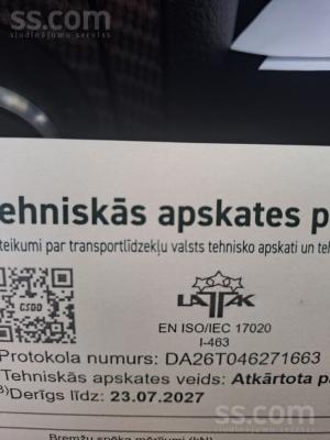 Zils Volkswagen Golf 2000 Daugavpils, ar dzinēja tilpumu 2.00 L un nobraukumu 272 tūkst. km par 1300 €, foto 13 vietnē AUTOMOTO.COM.LV