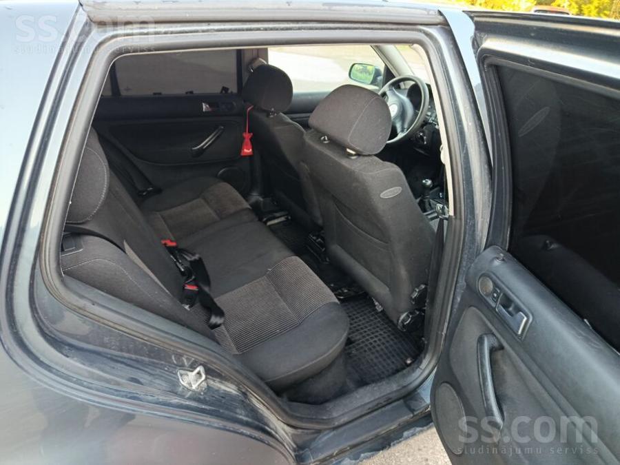 Blue Volkswagen Golf 2000 in Daugavpils, with an engine capacity of 1.90 L and mileage of 413 thousand km for 950 €, photo 8 on AUTOMOTO.COM.LV