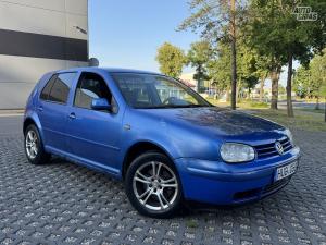 Zils Volkswagen Golf 2000 Panevēža, ar dzinēja tilpumu 1.90 L un nobraukumu 290 tūkst. km par 660 €, foto 5 vietnē AUTOMOTO.COM.LV