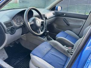 Blue Volkswagen Golf 2000 in Panevezys, with an engine capacity of 1.90 L and mileage of 254 thousand km for 600 €, photo 12 on AUTOMOTO.COM.LV