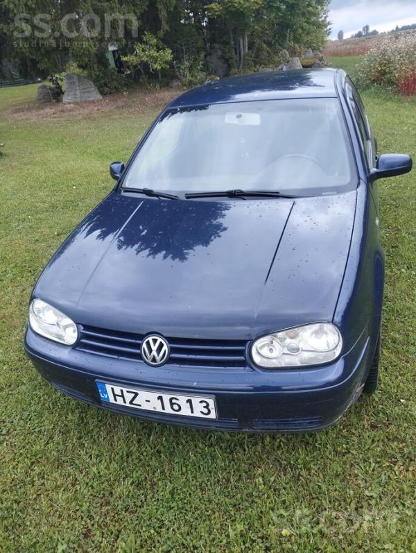 Zils Volkswagen Golf 2000 Ludza, ar dzinēja tilpumu 1.90 L un nobraukumu 260 tūkst. km par 1350 €, foto 6 vietnē AUTOMOTO.COM.LV