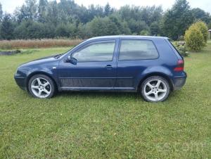 Blue Volkswagen Golf 2000 in Ludza, with an engine capacity of 1.90 L and mileage of 260 thousand km for 1350 €, photo  on AUTOMOTO.COM.LV