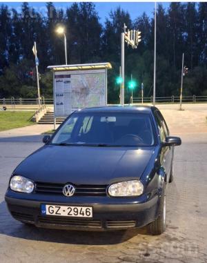 Zils Volkswagen Golf 2000 Jelgava, ar dzinēja tilpumu 1.90 L un nobraukumu 0 tūkst. km par 700 €, foto  vietnē AUTOMOTO.COM.LV