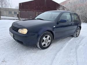 Zils Volkswagen Golf 2001 Jelgava, ar dzinēja tilpumu 1.40 L un nobraukumu 304 tūkst. km par 845 €, foto  vietnē AUTOMOTO.COM.LV