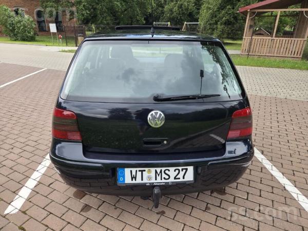Zils Volkswagen Golf 2001 Bauska, ar dzinēja tilpumu 1.90 L un nobraukumu 326 tūkst. km par 2480 €, foto 7 vietnē AUTOMOTO.COM.LV