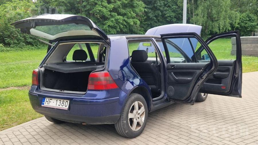 Zils Volkswagen Golf 2001 Rīga, ar dzinēja tilpumu 1.90 L un nobraukumu 0 tūkst. km par 980 €, foto 13 vietnē AUTOMOTO.COM.LV