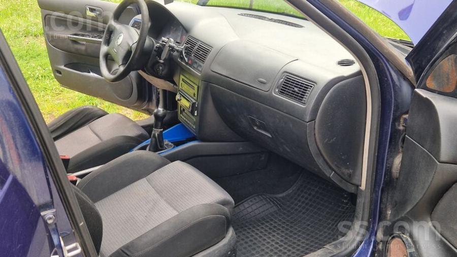 Zils Volkswagen Golf 2001 Rīga, ar dzinēja tilpumu 1.90 L un nobraukumu 0 tūkst. km par 980 €, foto 17 vietnē AUTOMOTO.COM.LV