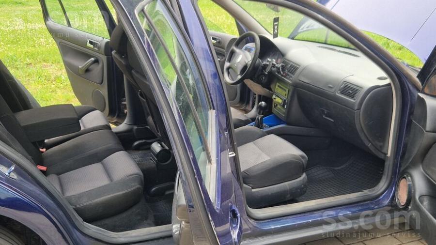 Zils Volkswagen Golf 2001 Rīga, ar dzinēja tilpumu 1.90 L un nobraukumu 0 tūkst. km par 980 €, foto 18 vietnē AUTOMOTO.COM.LV