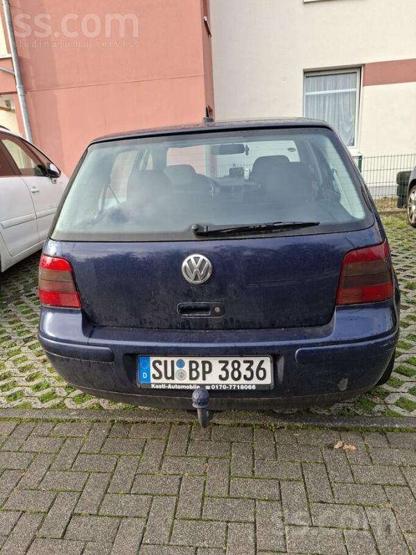 Blue Volkswagen Golf 2001 in Ludza, with an engine capacity of 1.90 L and mileage of 197 thousand km for 3000 €, photo 8 on AUTOMOTO.COM.LV