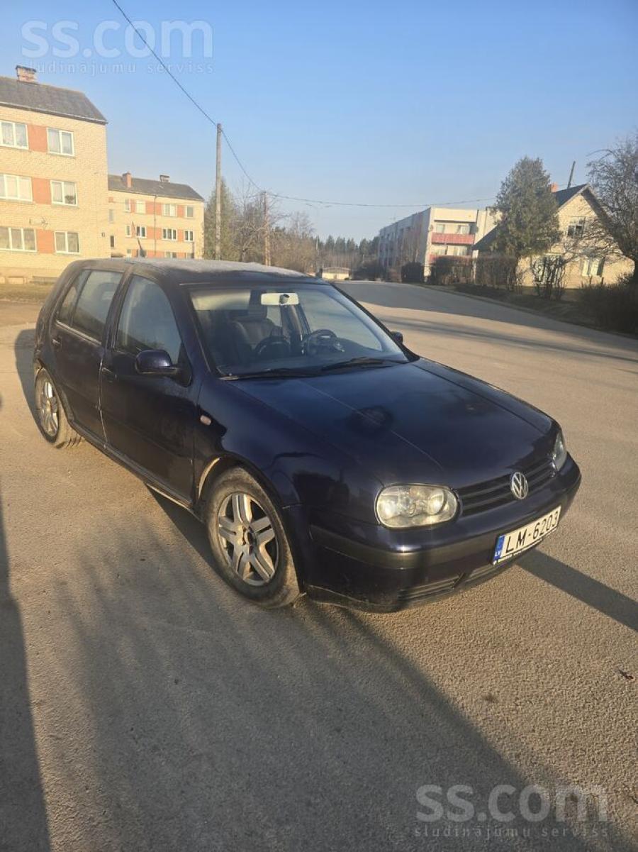 Синий Фольксваген Гольф 2001 в Балви, объемом двигателя 1.90 л и пробегом 389 тыс. км за 1255 €, фото 1 на AUTOMOTO.COM.LV