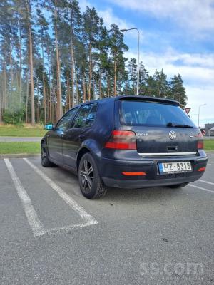 Blue Volkswagen Golf 2001 in Riga, with an engine capacity of 1.90 L and mileage of 225 thousand km for 1700 €, photo 3 on AUTOMOTO.COM.LV