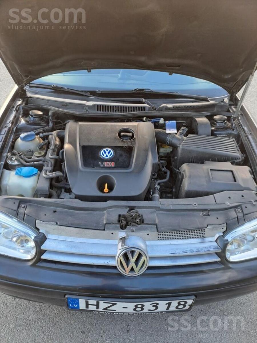 Blue Volkswagen Golf 2001 in Riga, with an engine capacity of 1.90 L and mileage of 225 thousand km for 1700 €, photo 10 on AUTOMOTO.COM.LV