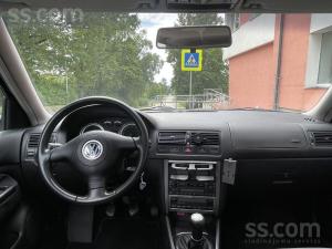 Zils Volkswagen Golf 2001 Ogre, ar dzinēja tilpumu 1.90 L un nobraukumu 327 tūkst. km par 2699 €, foto 10 vietnē AUTOMOTO.COM.LV