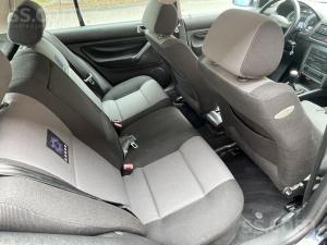 Zils Volkswagen Golf 2001 Ogre, ar dzinēja tilpumu 1.90 L un nobraukumu 327 tūkst. km par 2699 €, foto 14 vietnē AUTOMOTO.COM.LV