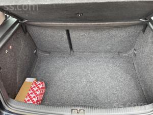 Zils Volkswagen Golf 2001 Ogre, ar dzinēja tilpumu 1.90 L un nobraukumu 327 tūkst. km par 2699 €, foto 29 vietnē AUTOMOTO.COM.LV