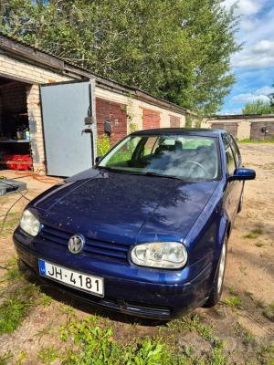 Blue Volkswagen Golf 2001 in Kuldiga, with an engine capacity of 1.90 L and mileage of 300 thousand km for 1600 €, photo  on AUTOMOTO.COM.LV