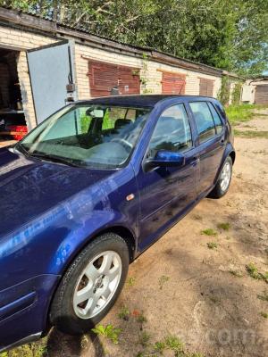 Zils Volkswagen Golf 2001 Kuldīga, ar dzinēja tilpumu 1.90 L un nobraukumu 300 tūkst. km par 1600 €, foto 3 vietnē AUTOMOTO.COM.LV