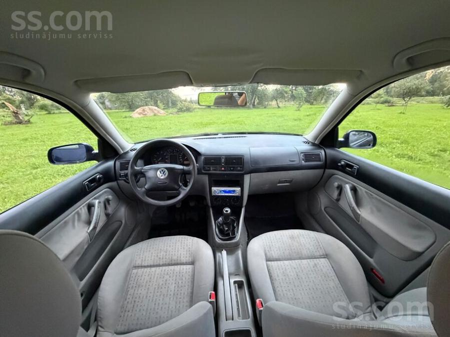 Zils Volkswagen Golf 2001 Aizkraukle, ar dzinēja tilpumu 1.60 L un nobraukumu 246 tūkst. km par 700 €, foto 9 vietnē AUTOMOTO.COM.LV