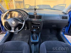 Zils Volkswagen Golf 2001 Ludza, ar dzinēja tilpumu 1.90 L un nobraukumu 262 tūkst. km par 1900 €, foto 4 vietnē AUTOMOTO.COM.LV
