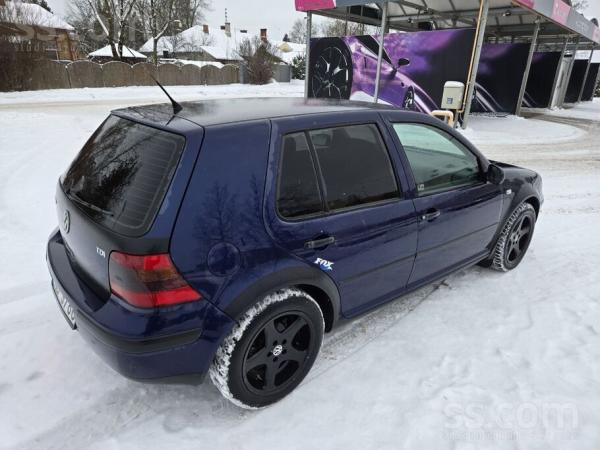 Blue Volkswagen Golf 2002 in Rezekne, with an engine capacity of 1.90 L and mileage of 229 thousand km for 2250 €, photo 3 on AUTOMOTO.COM.LV