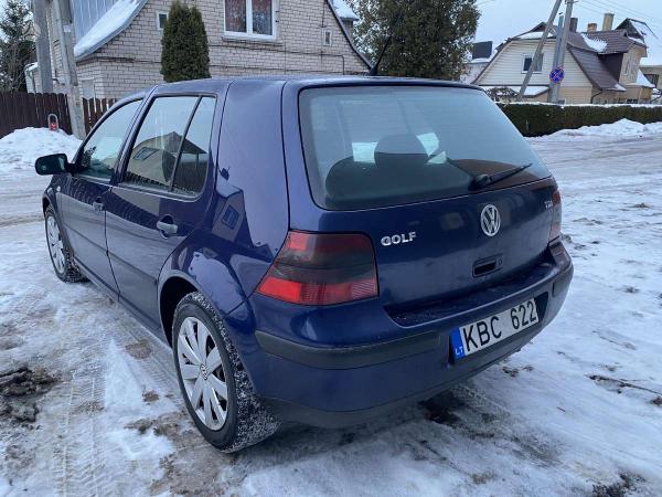 Zils Volkswagen Golf 2002 Kauņa, ar dzinēja tilpumu 1.90 L un nobraukumu 237 tūkst. km par 800 €, foto 4 vietnē AUTOMOTO.COM.LV