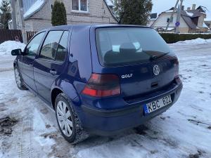Blue Volkswagen Golf 2002 in Kaunas, with an engine capacity of 1.90 L and mileage of 237 thousand km for 800 €, photo 4 on AUTOMOTO.COM.LV