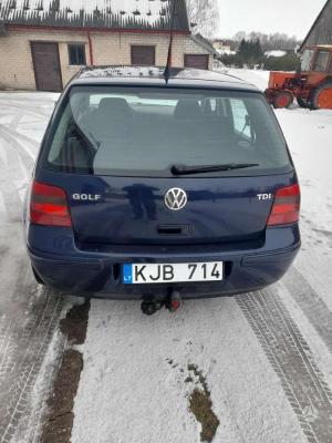 Blue Volkswagen Golf 2002 in Vilkaviskis, with an engine capacity of 1.90 L and mileage of 263 thousand km for 1600 €, photo 8 on AUTOMOTO.COM.LV