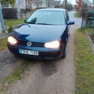 Zils Volkswagen Golf 2002 Kauņa, ar dzinēja tilpumu 1.90 L un nobraukumu 2900 tūkst. km par 250 €, foto  vietnē AUTOMOTO.COM.LV