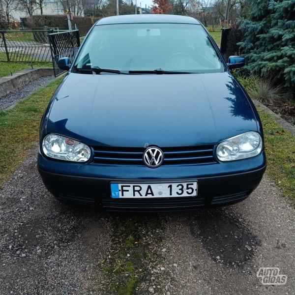 Blue Volkswagen Golf 2002 in Kaunas, with an engine capacity of 1.90 L and mileage of 2900 thousand km for 250 €, photo 2 on AUTOMOTO.COM.LV